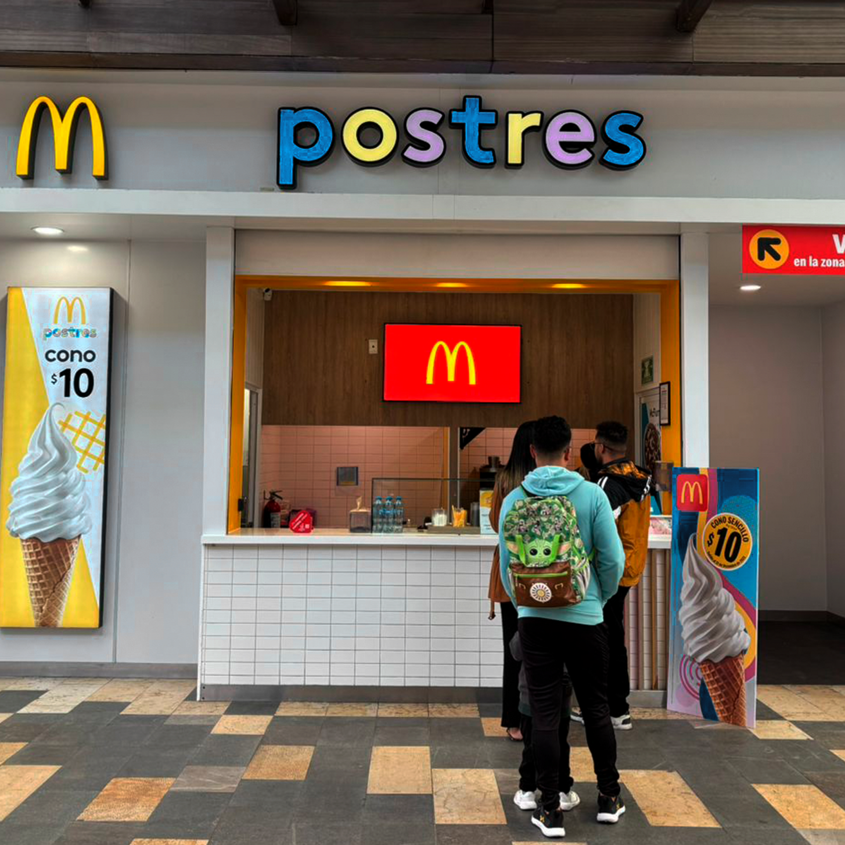 MC DONALDS POSTRES – Town Square Metepec